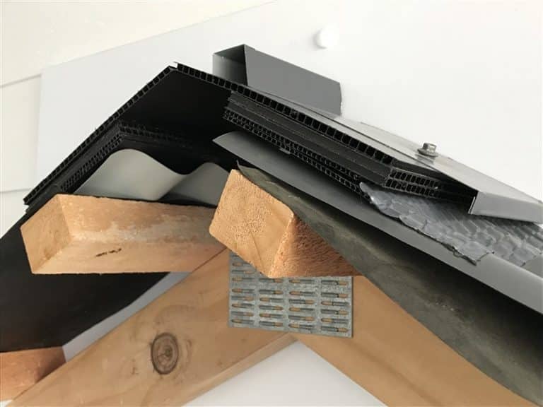 RV10DT - Ridge Vent Deep Trough - DriSpace